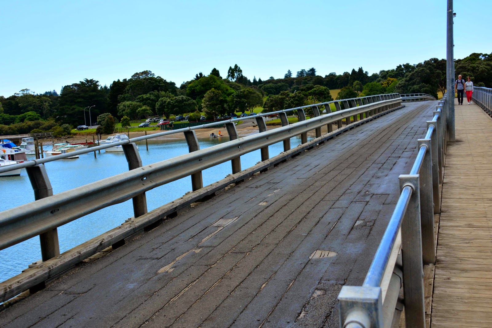 Bay of Islands, excursion of walk around - Australia & New Zealand ...