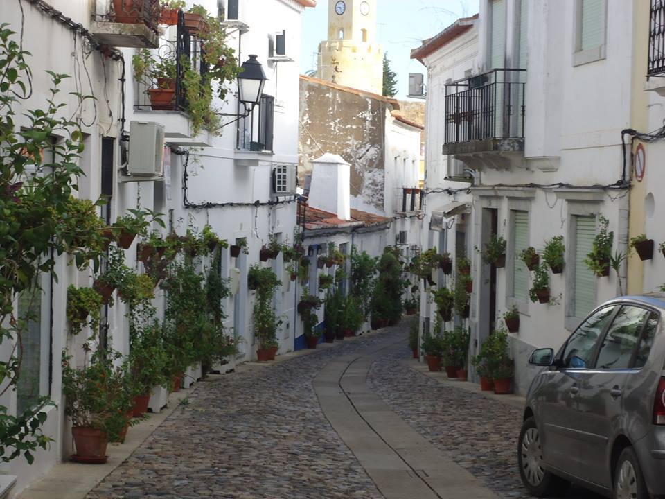 ALENTEJO-TERRA E GENTE: RUAS DA CIDADE DE MOURA