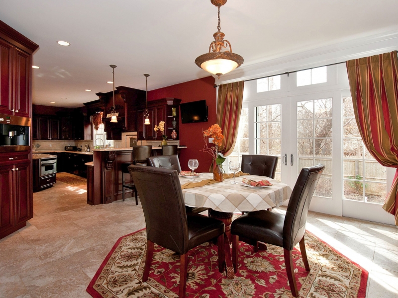 Beautiful Staged Homes: A Beautiful Home that We Staged is for Sale in ...