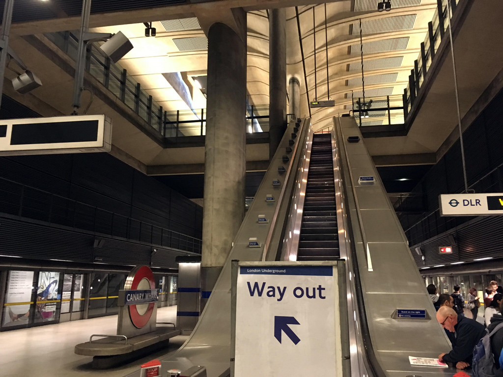 Calling at... British railway stations: Canary Wharf (ZCW)