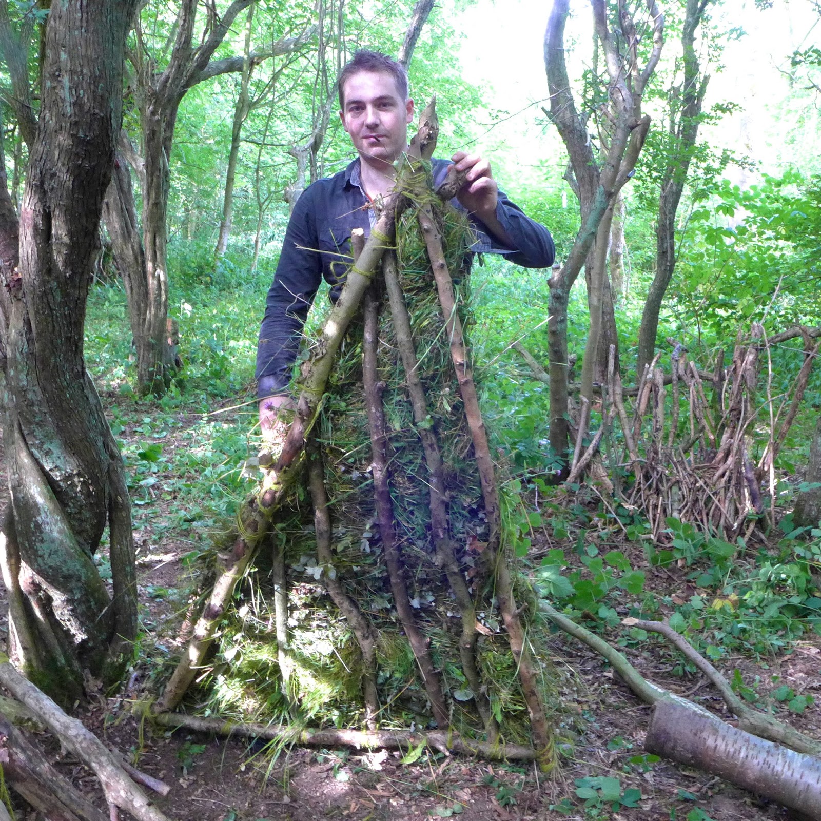 Alec Finlay: bow down: a bower for Duke's Wood