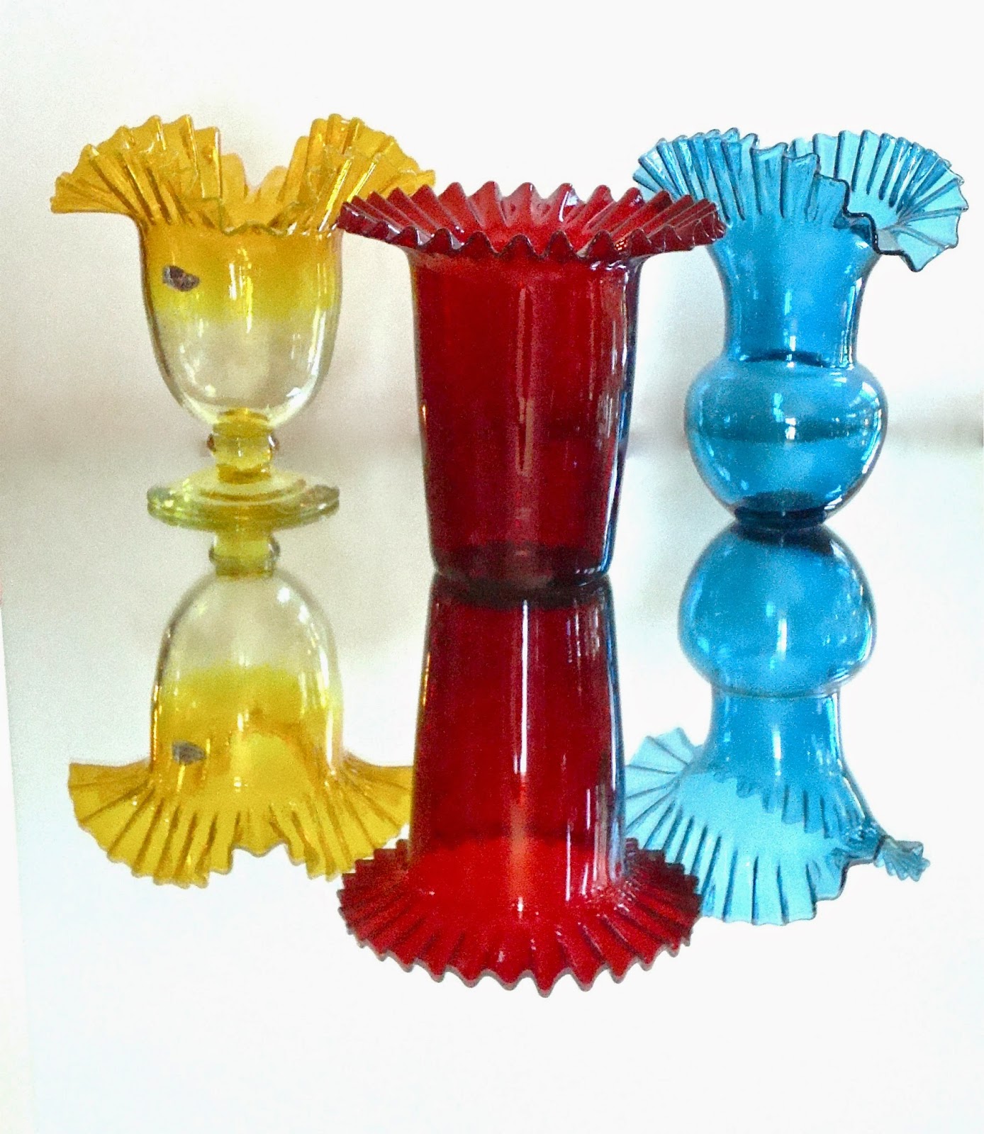 Heart of Glass - Blenko Glass: Predesigner ruffle vases