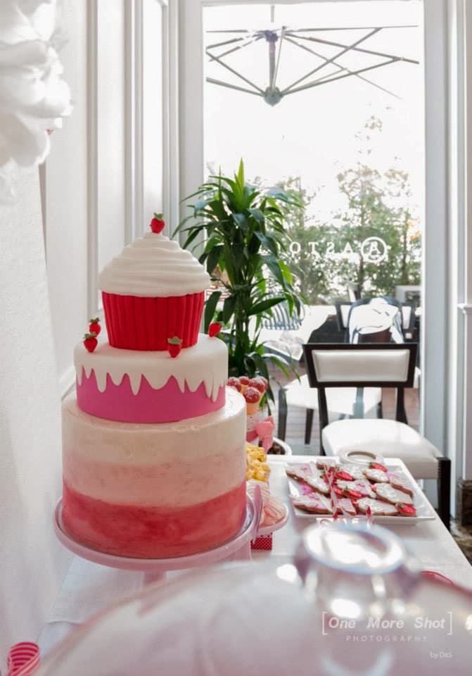 Little Big Company | The Blog: A Very Sweet Bake A Cake Baking themed ...