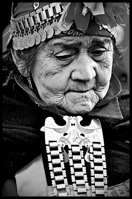 La Mujer en la Historia: La Machi