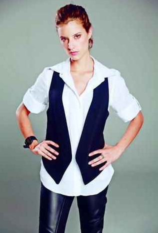 ANA WILLS : ana wills en la mariposa