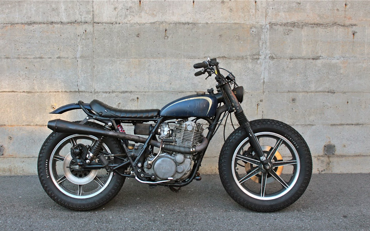 Pure Bratstyle - Inazuma café racer