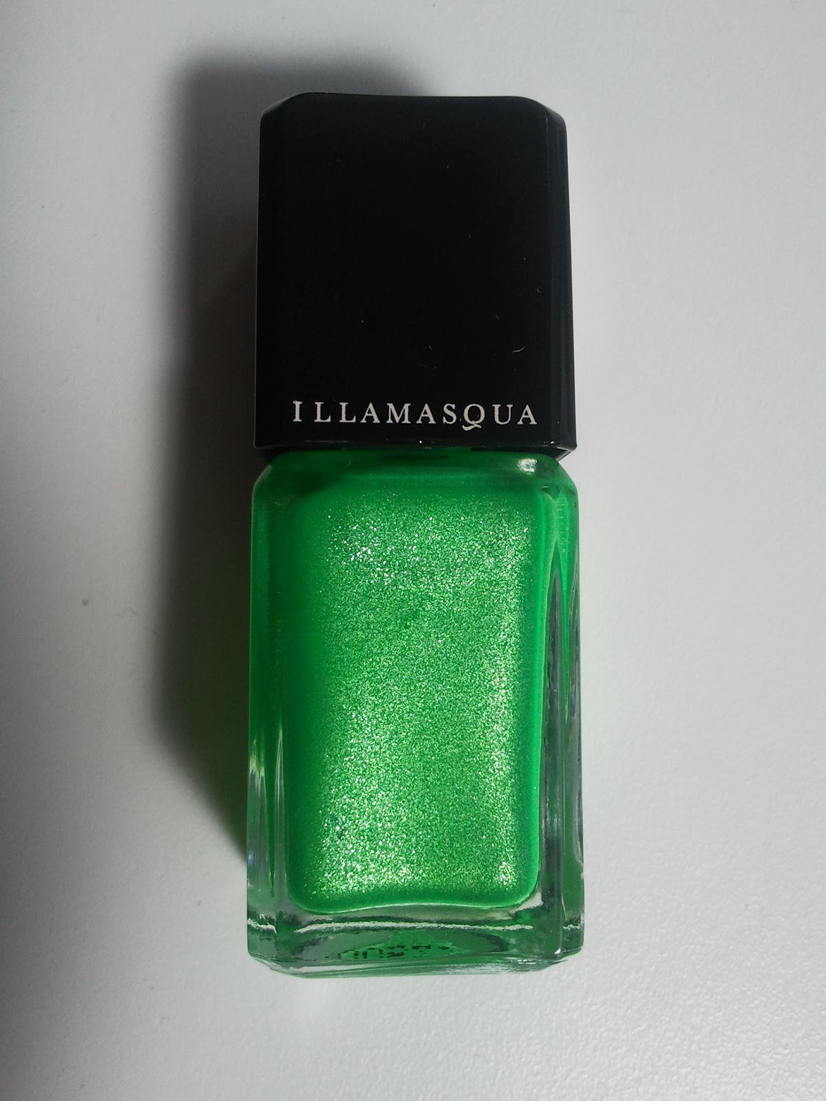 Amelia's Allsorts: Illamasqua Paranormal Collection UV Nail Polish 'Omen'