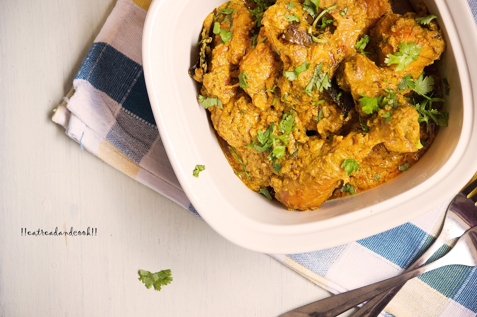 Posto Murgi / Bengali Chicken with Poppy Seeds Paste Curry