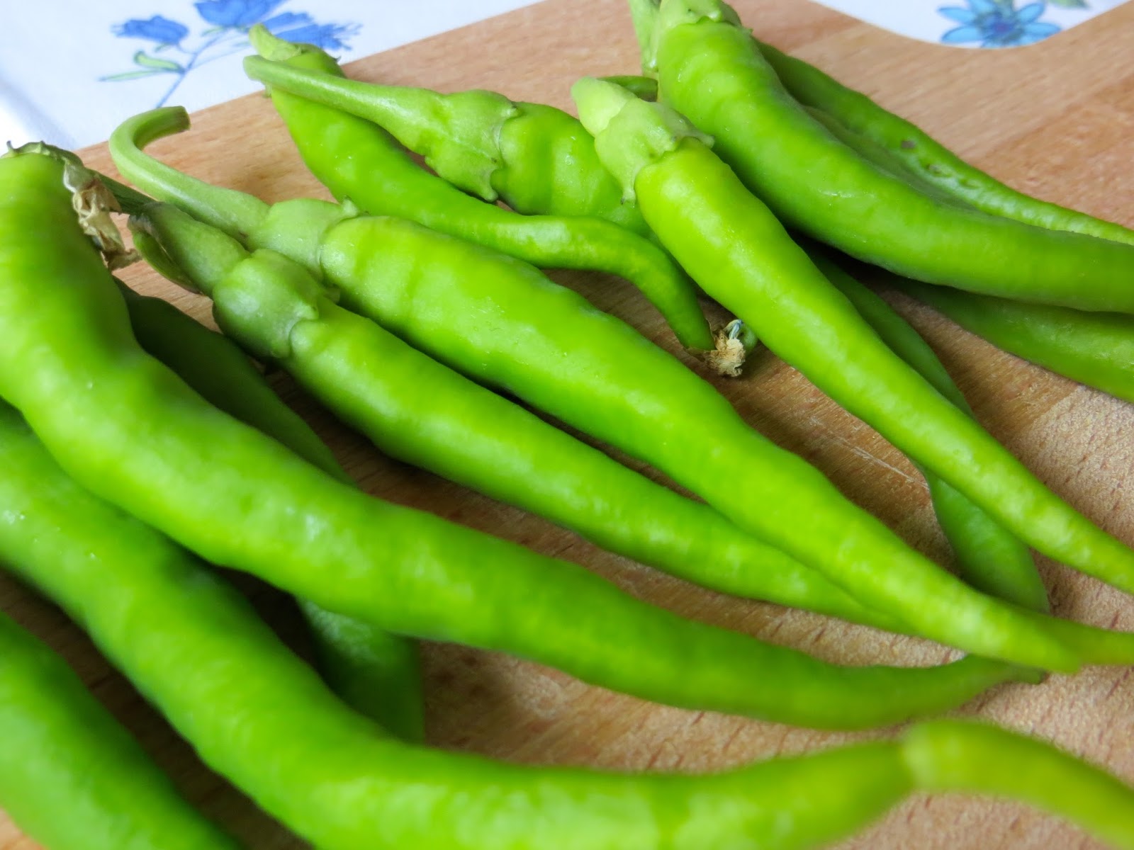 RECETíVOROS: GUINDILLAS VASCAS "EMBOTADAS"