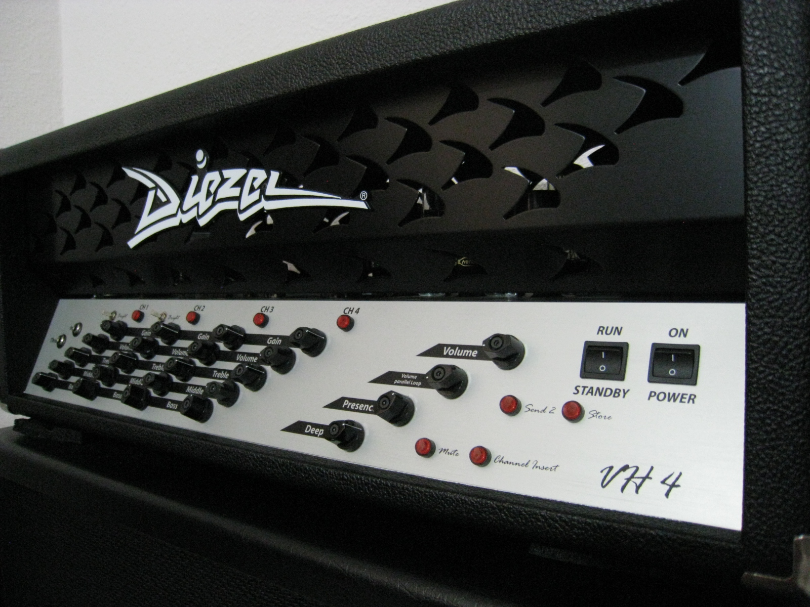 Guitar Gear Acquisition Syndrome: 2012 Diezel VH4 Review