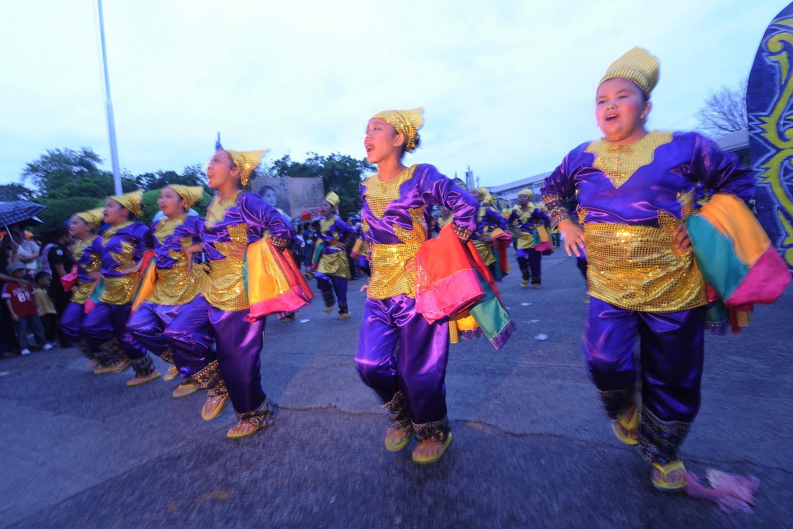 Sarangani Today: Kalilangan Festival street dancers
