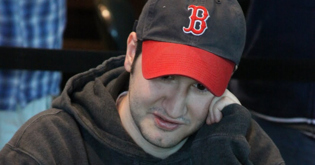 Foxwoods Poker: Justin Pechie - Cabot Cheese Extra Sharp Player of the Day