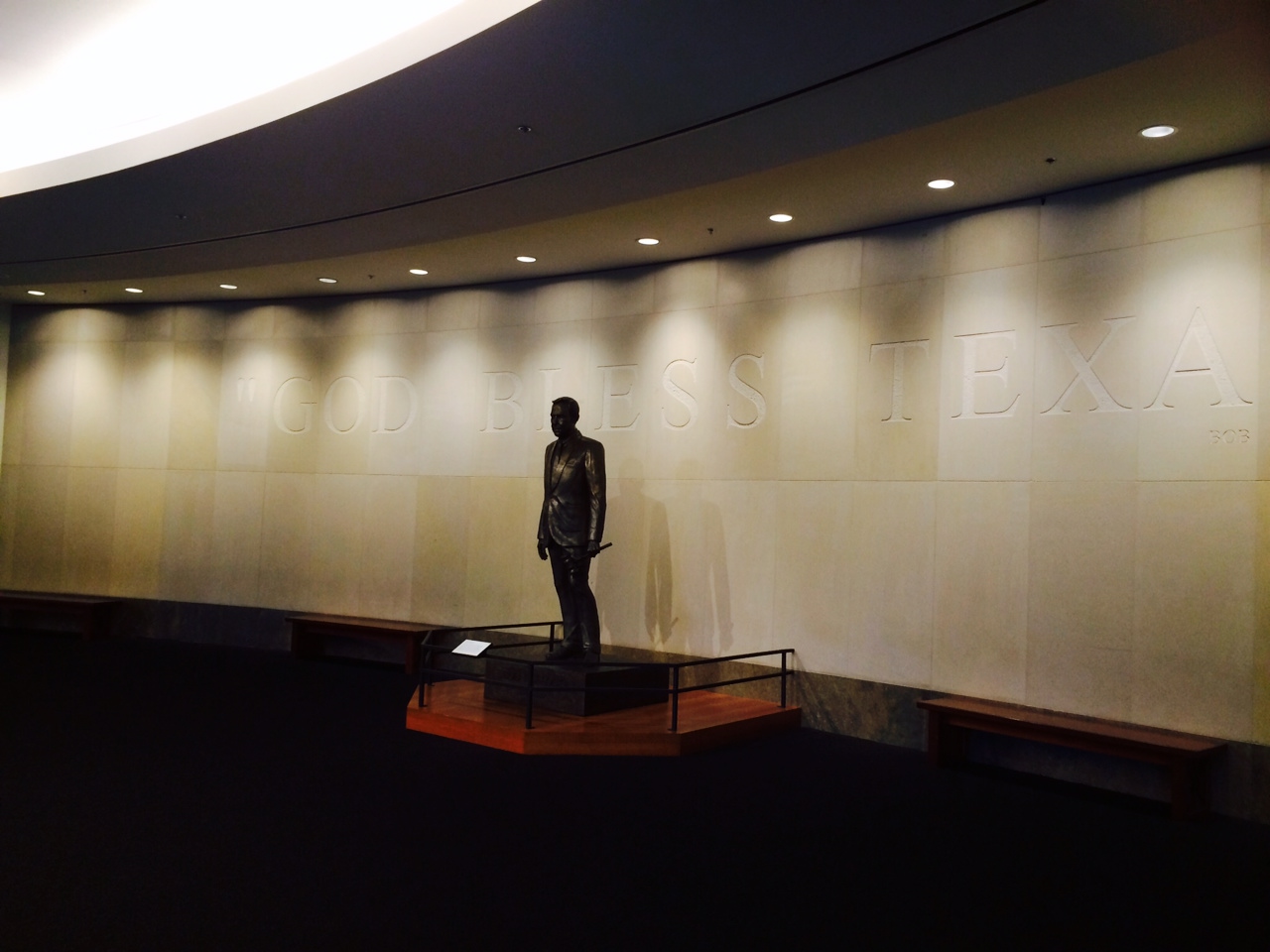 Austin, Texas Daily Photo: A legend in his rightful place