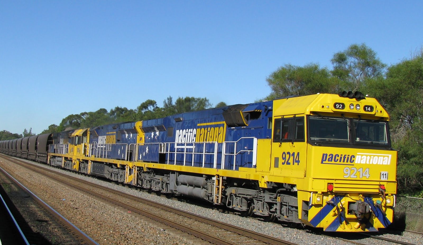 rusted2therails: Pacific National 92 class