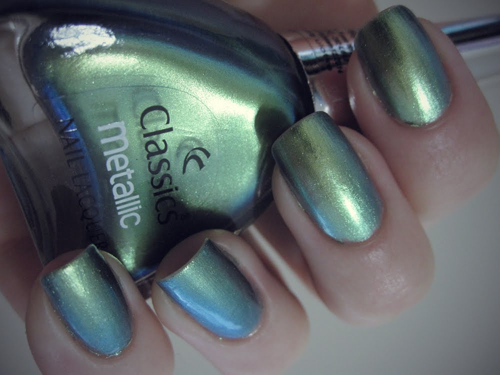 Royal Milk Tea: Chanel Peridot Golden Rose Metallic 08