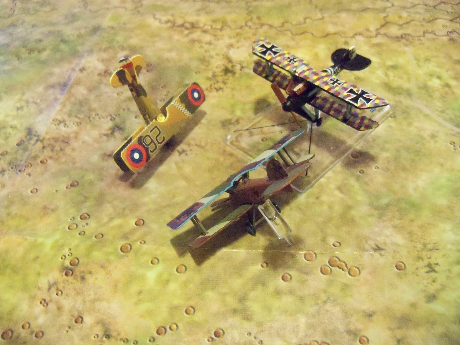 Miniature Wargaming with Spudnick: A Day of Wings of Glory: WW1 Dogfights.