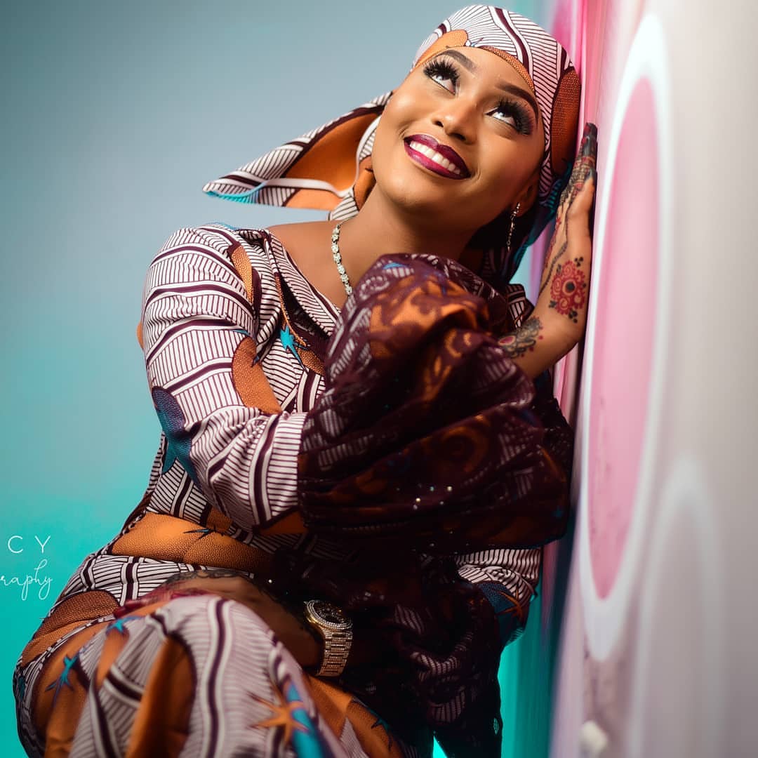 Kalli Kyawawan hotunan Hassana Muhammad Tsintuwa Na Happy Birthday ...