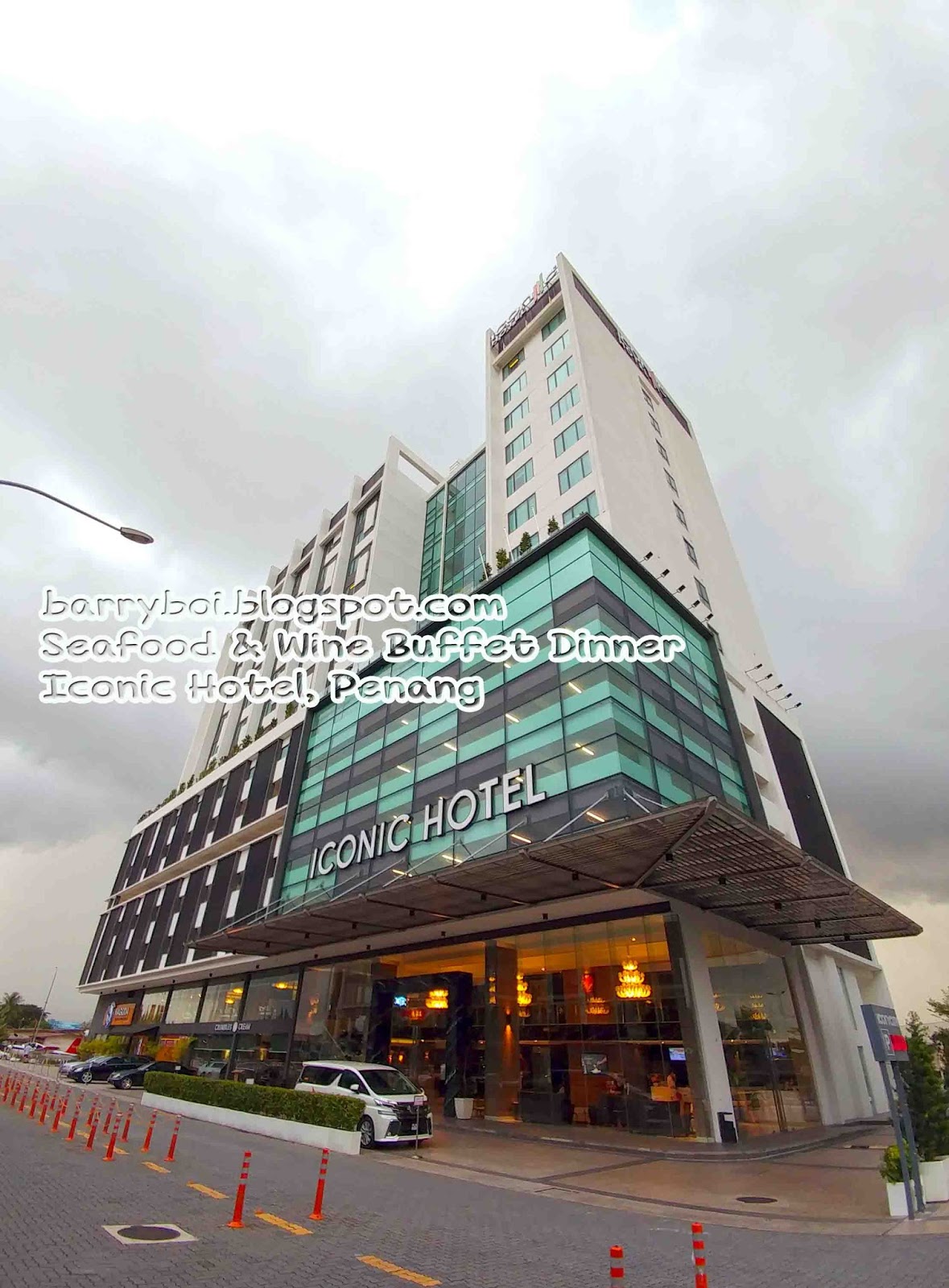 Seafood & Wine Buffet Dinner at Iconic Hotel Penang