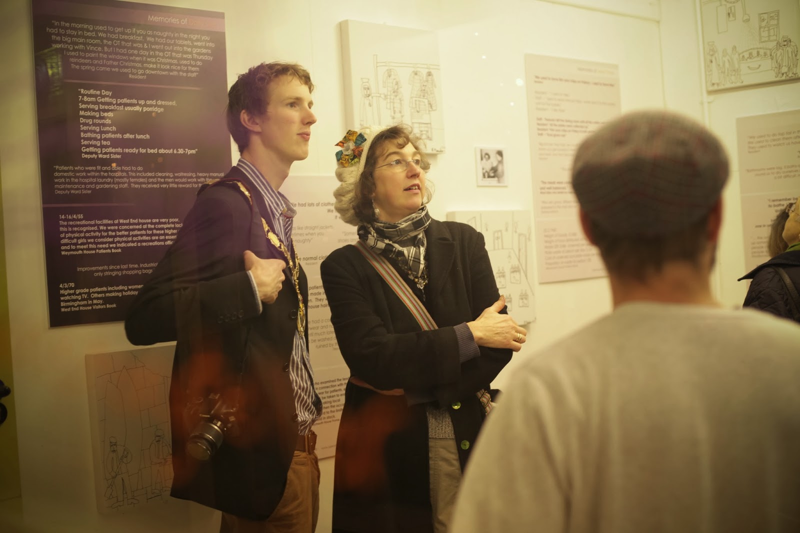 Openstorytellers: Old Friends Meet Up exhibition by Robin