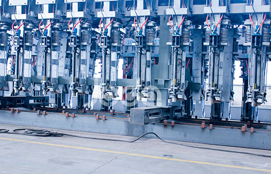 The Beam Of anode busbar jacking frame