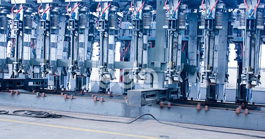 The Beam Of anode busbar jacking frame