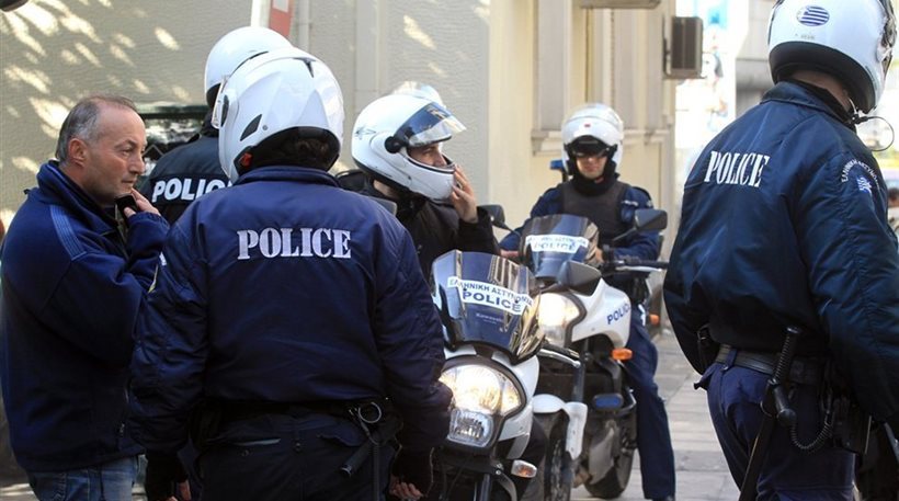 ΠΟΛΥΕΘΝΙΚΗ Η ΣΠΕΙΡΑ ΣΤΗΝ ΛΕΣΒΟ... ΠΟΥ ΔΙΑΚΙΝΟΥΣΕ ΝΑΡΚΩΤΙΚΑ ...