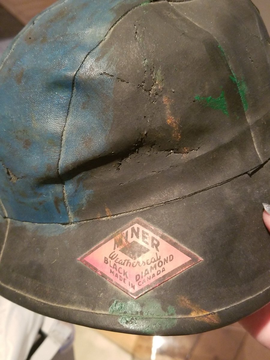 ICH Blog: Notes on the history of Sou'Westers and Oilskins