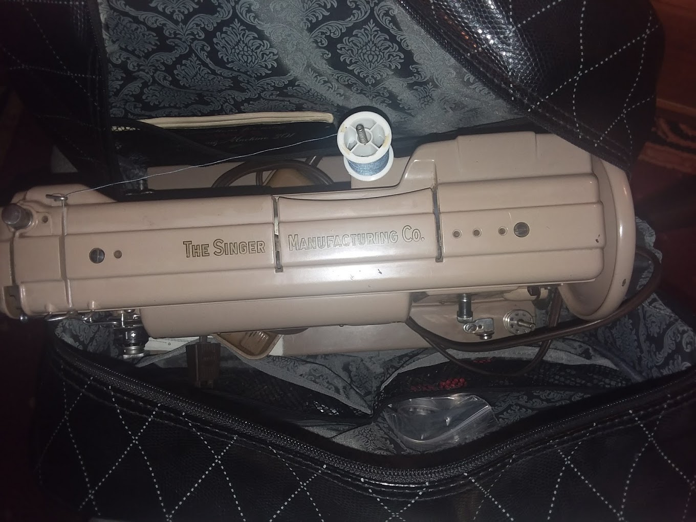 Singer 301 Sewing Machine