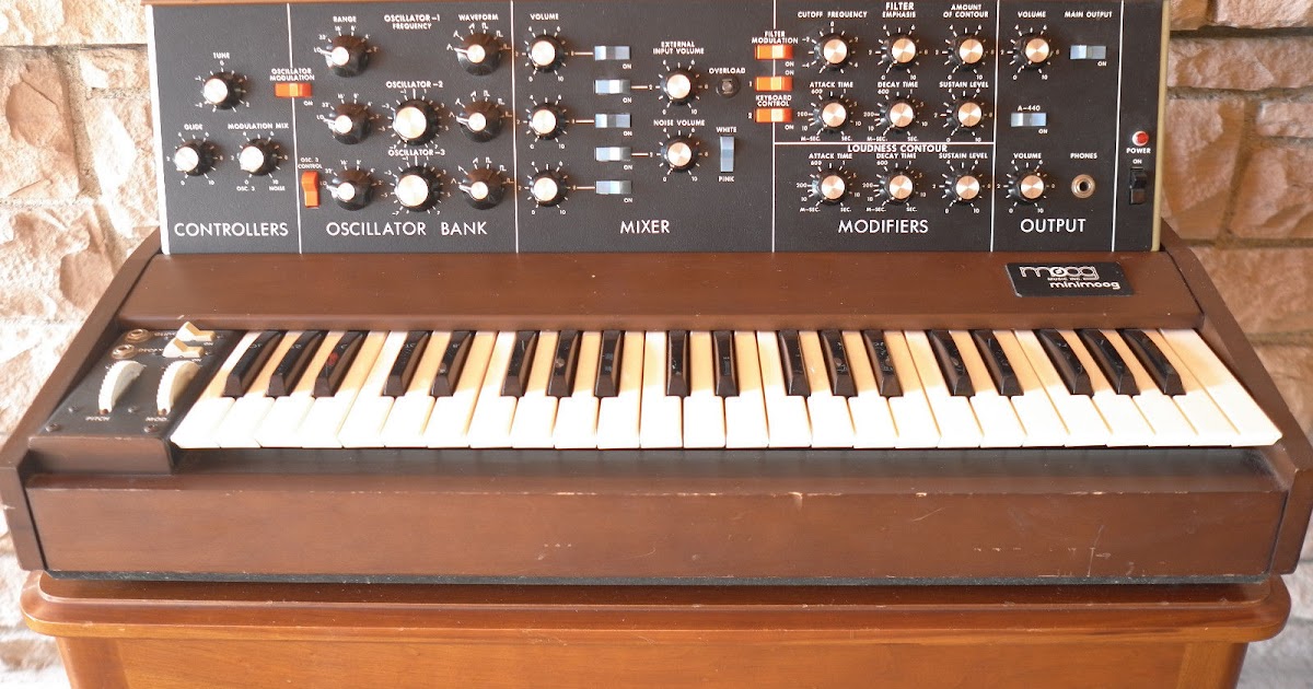 MATRIXSYNTH: 1970's MiniMoog Model D Synthesizer SN 12137