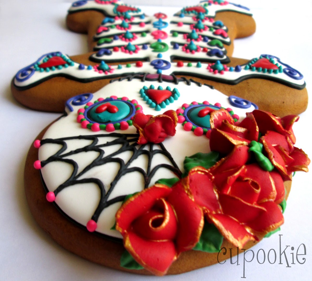 Cupookie: Day Of The Dead Gingerbread Woman