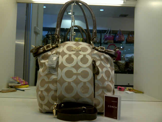 tas branded tsabita : tas coach