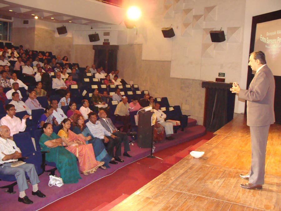 Standing Ovations again at Deepak RAO's ‘ESP’ Show for Bajaj ...