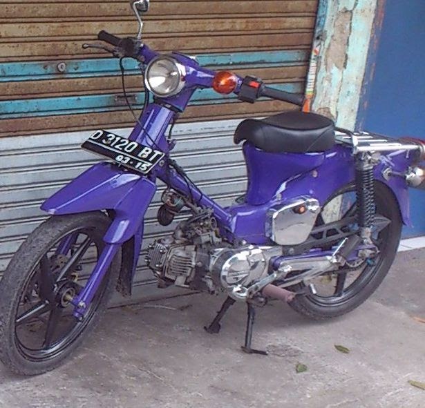 Modifikasi Honda C50 Pispot 1976 - For Sale - Classic and Vintage ...