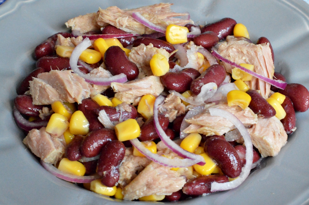 Salata mexicana cu ton - CAIETUL CU RETETE