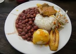 Cocina Intermedia: El negocio de los Corrientazos