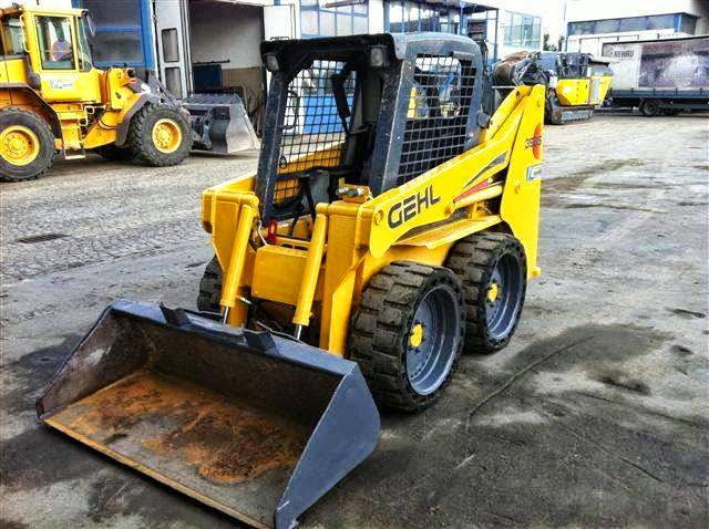 Miniincarcator Gehl SL 3935 Skid Loader
