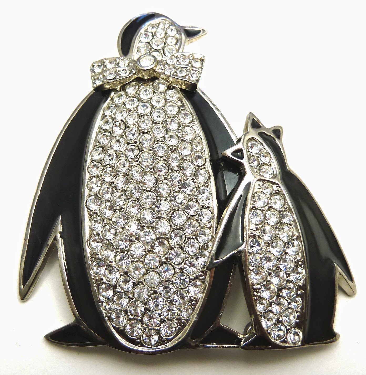 Gillian Horsup Vintage Jewellery: BUTLER & WILSON 1980s DOUBLE PENGUIN ...