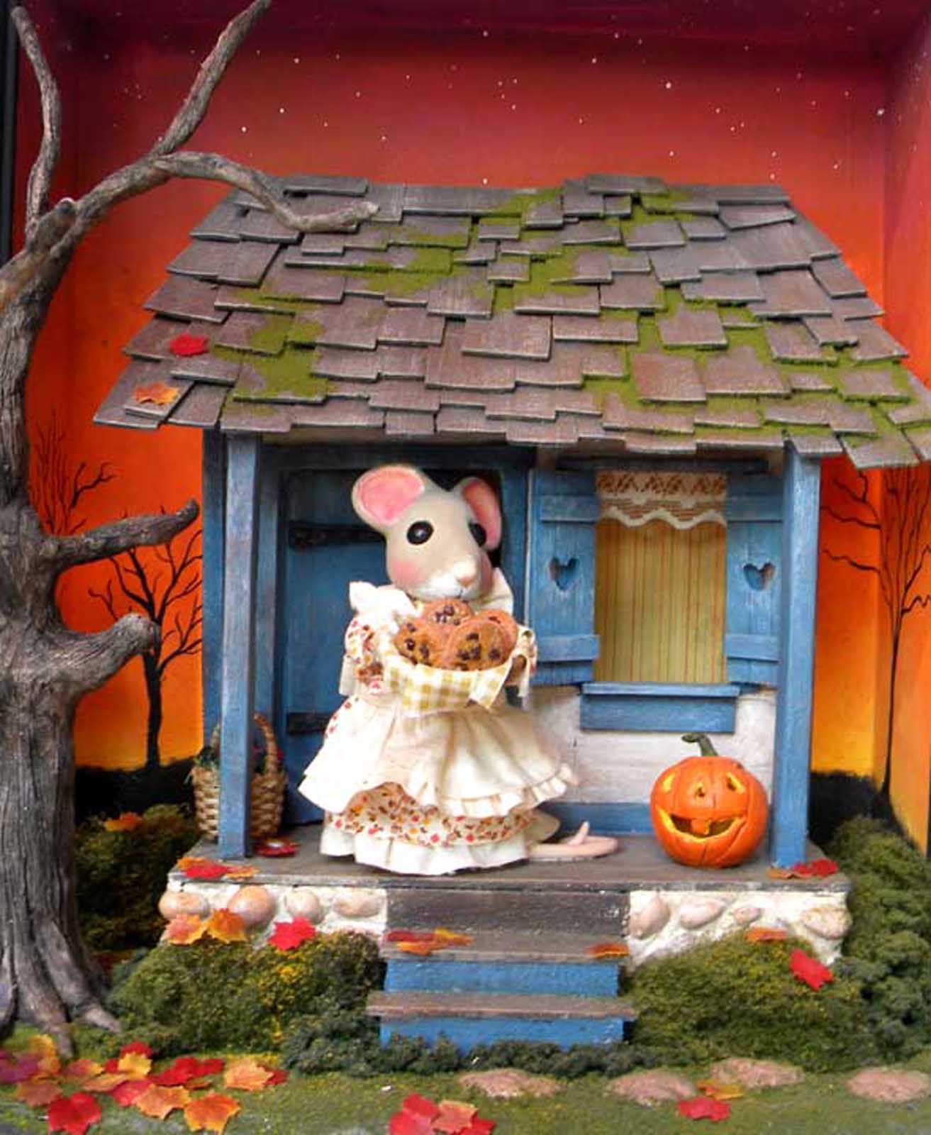 Grimm Grinz Studio: "Waiting For Spooks at Mouse Cottage"