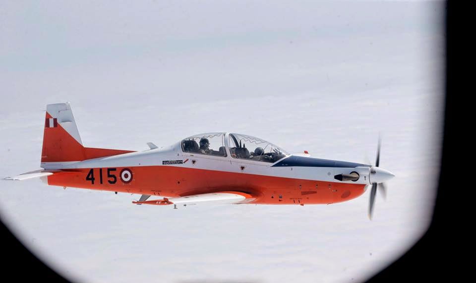 Lima Noticias: Perú recibe el simulador de vuelos de aviones KT-1P