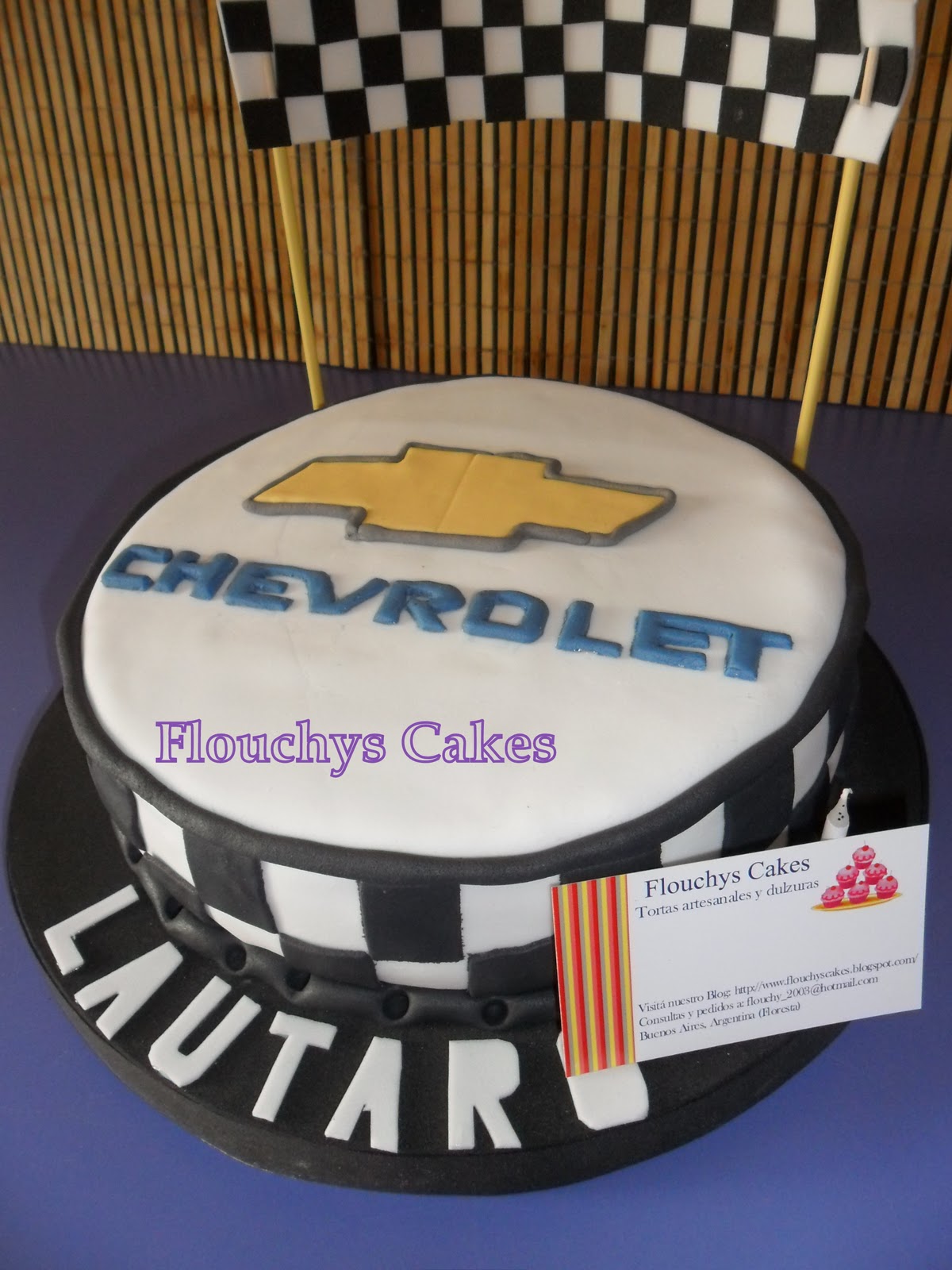 Flouchys Eventos Personalizados: Torta Chevrolet