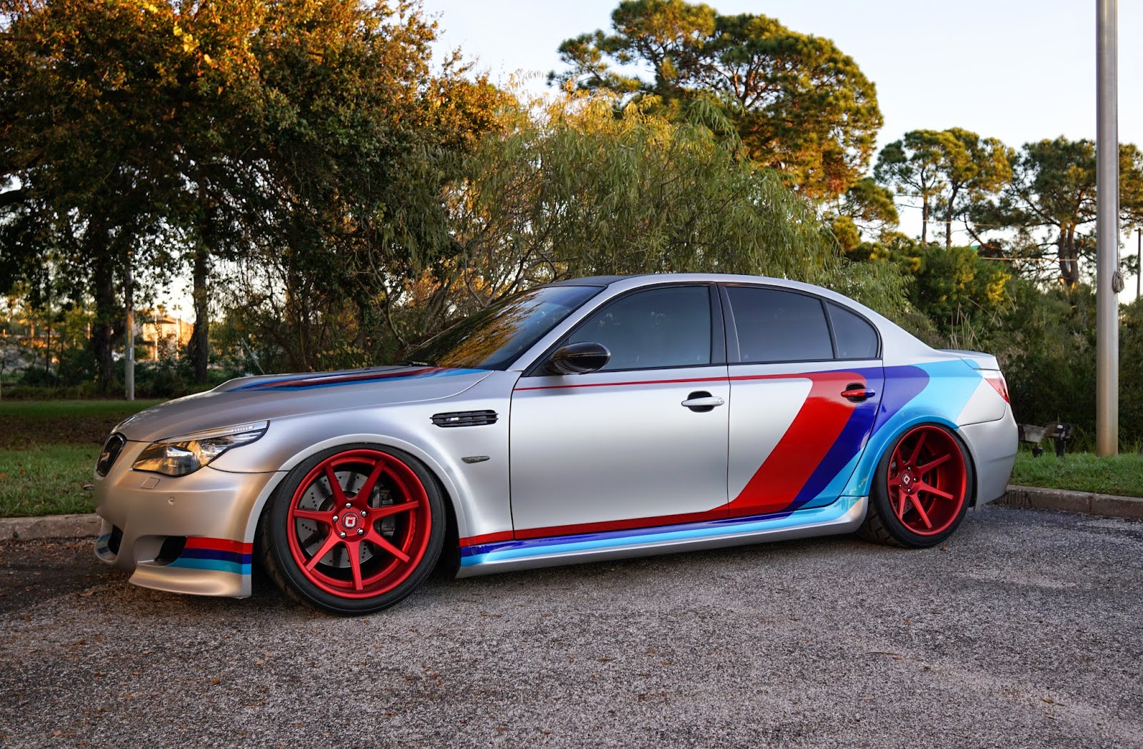 Car Camera Story: Zed 4 Getting Ready To Roar and other BMW Pics