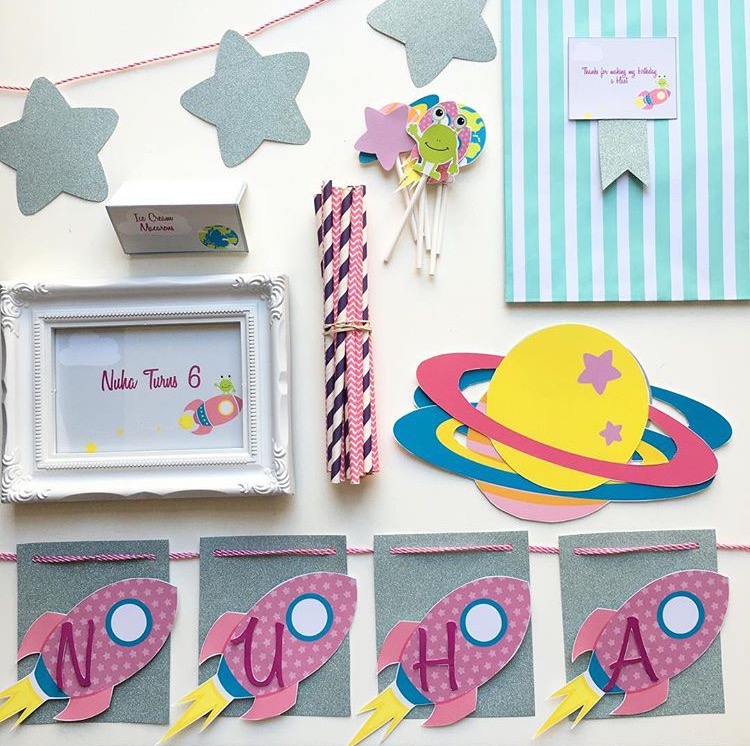 The Cutest Party on the Block: Party in a Box