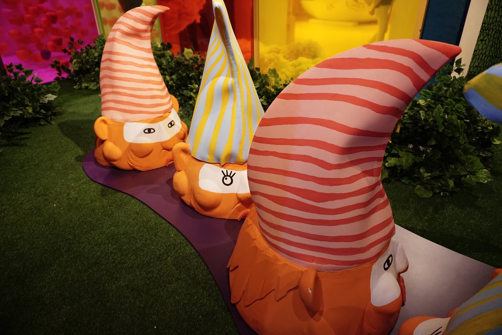 [Art]: Haluu World - Stevie Wong