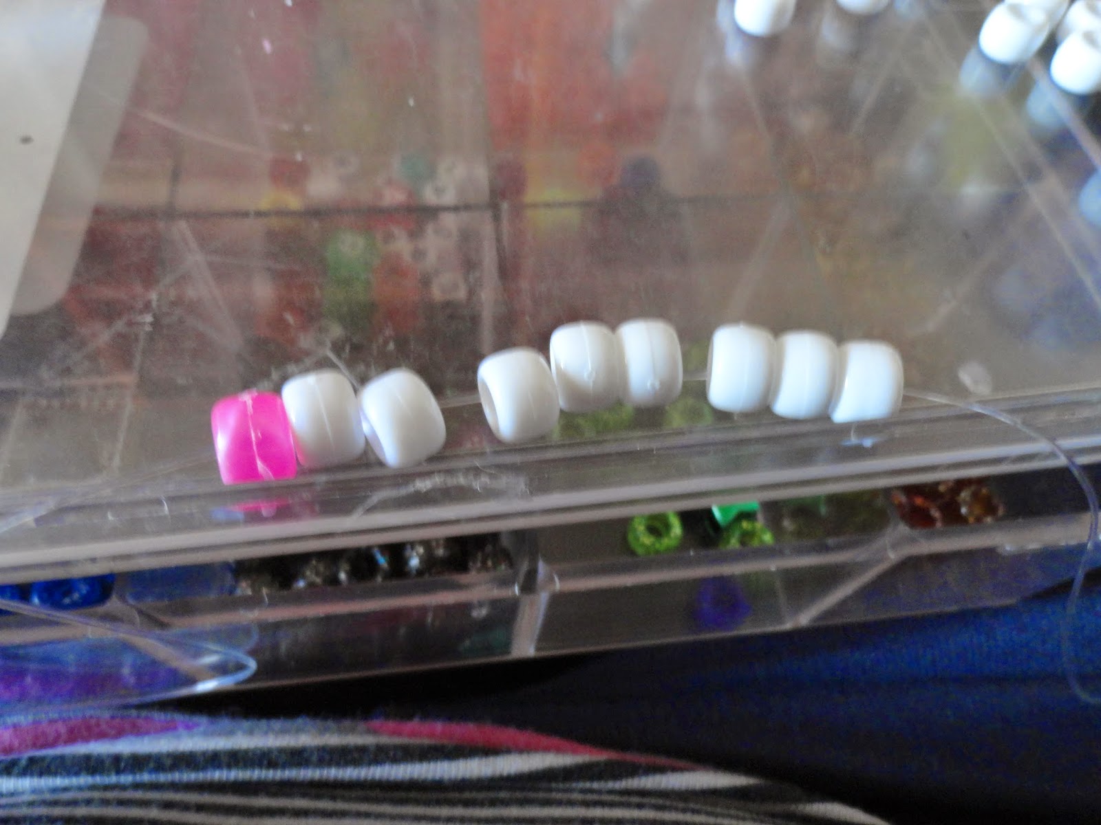 Ooh Piece of Kandi: How To Make: Heart XBase Cuff