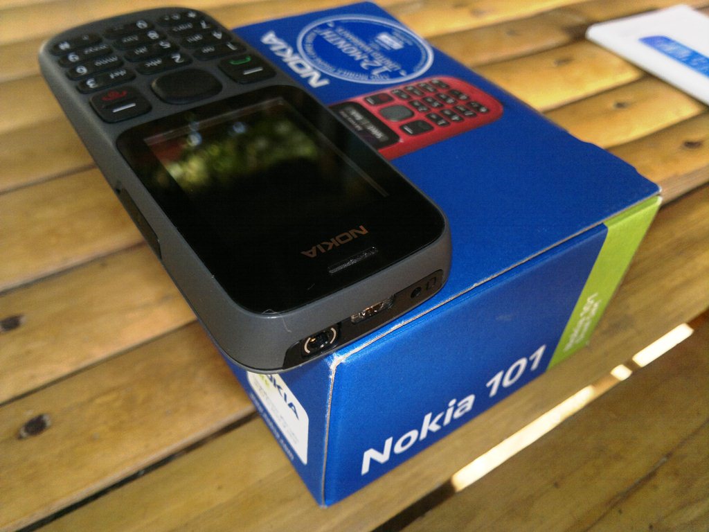 Nokia 101, My New Business Phone ~ SCRATCH e-PAD!