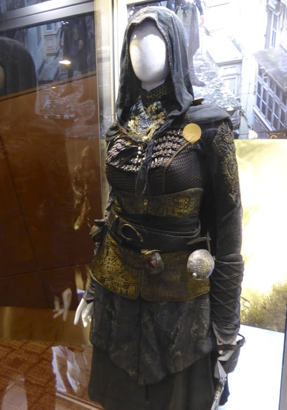 Hollywood Movie Costumes and Props: Ariane Labed's Assassin's Creed ...
