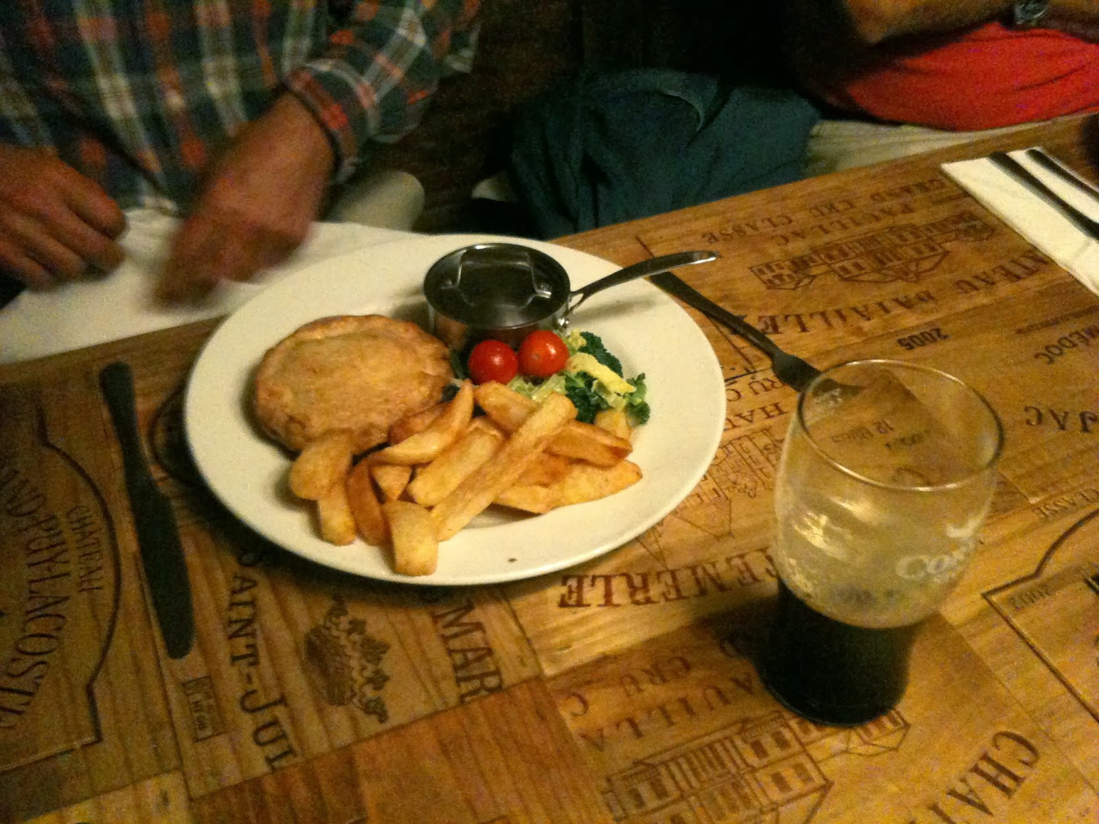 Gentlemen's Pie Club of Bishops Waltham: The Bush Inn, Ovington, 26th ...