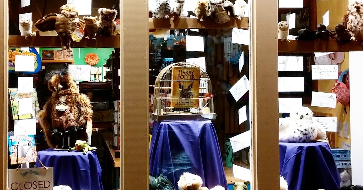 Whimsical Ways: Harry Potter window display