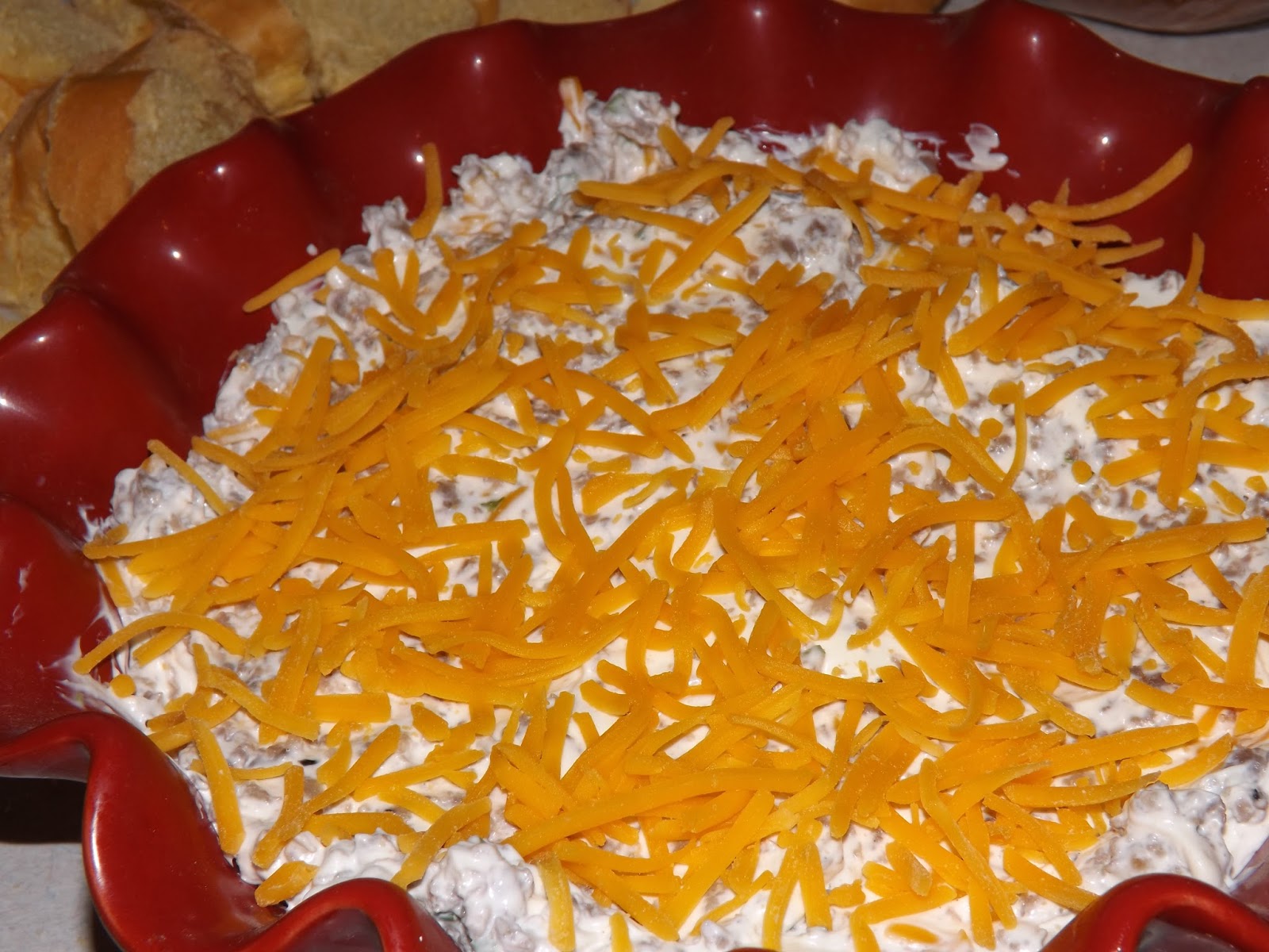 FoodThoughtsOfaChefWannabe: Sausage and Cheese Breakfast DIp