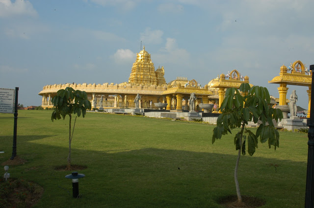 YELAGIRI FARM HOUSE www.yelagirifarmhouse.com: Vellore-Sripuram Golden ...